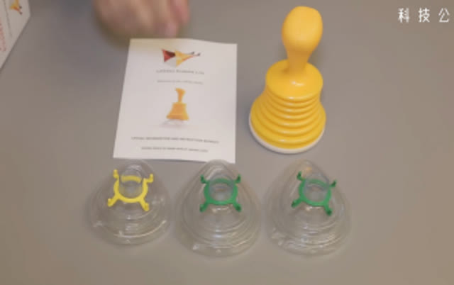 我们拿来通厕所的马桶塞,老外竟拿来通喉咙,我服了