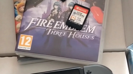 好价出日版续航switch怪猎限定,看简介