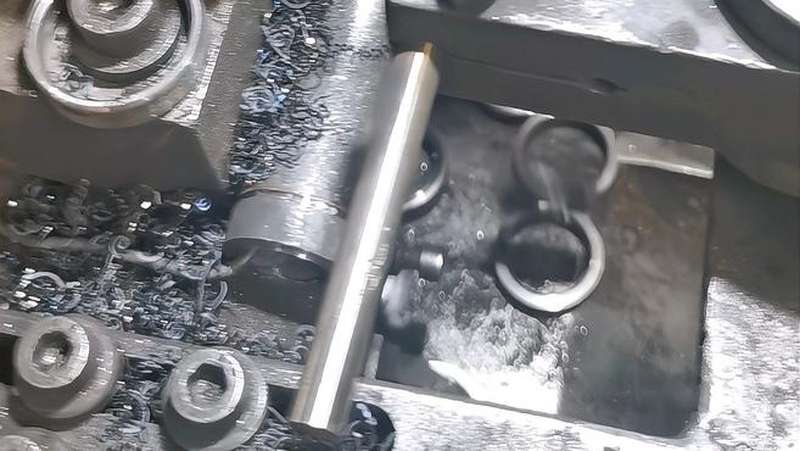 自动切管机完成各种圆管切割