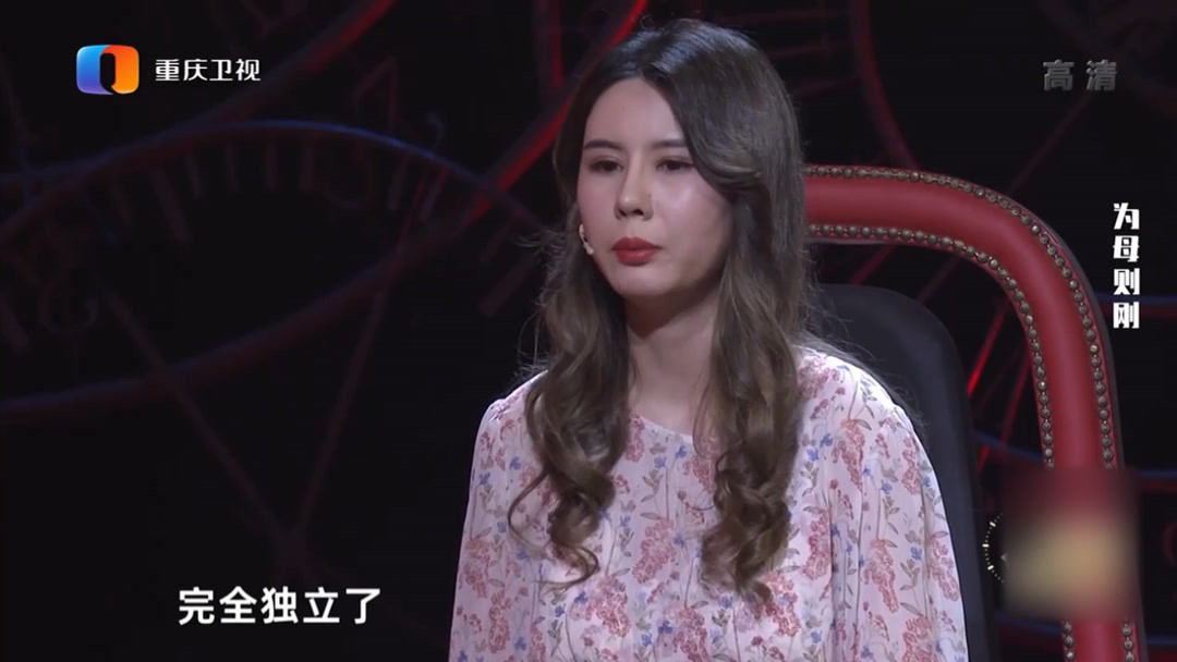 漂亮姑娘像模特一样,一脸高冷面无表情,涂磊:平时就这样?