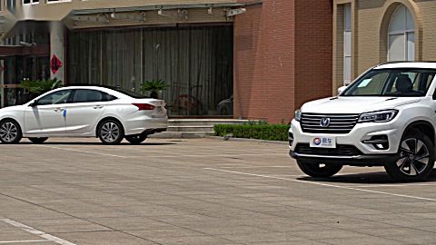 2018款 长安CS75 280T 手动 两驱 精智版