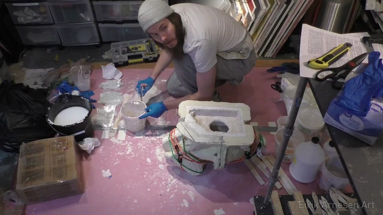 【雕塑翻模教程】Casting in Aqua-Resin part 5_ Joining the two halves