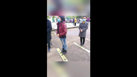 疫情中高三复课演练!生命安全第一位