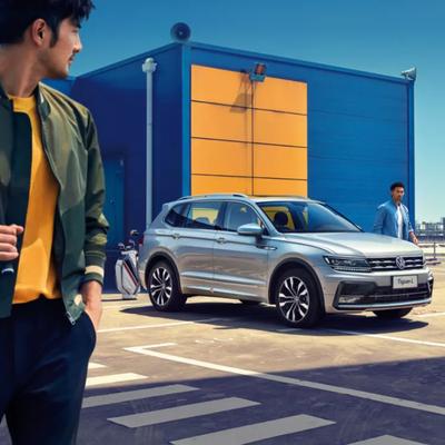 上汽大众旗下中型SUV 2021款途观L已正式上市,官方指导价为为21.58-...