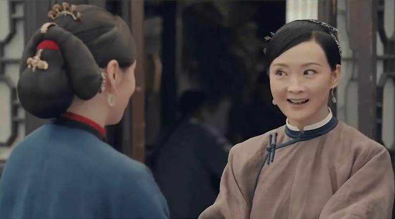 爷青回!蒋勤勤王艳同框梦回还珠格格,两人容颜依旧似吃了防腐剂