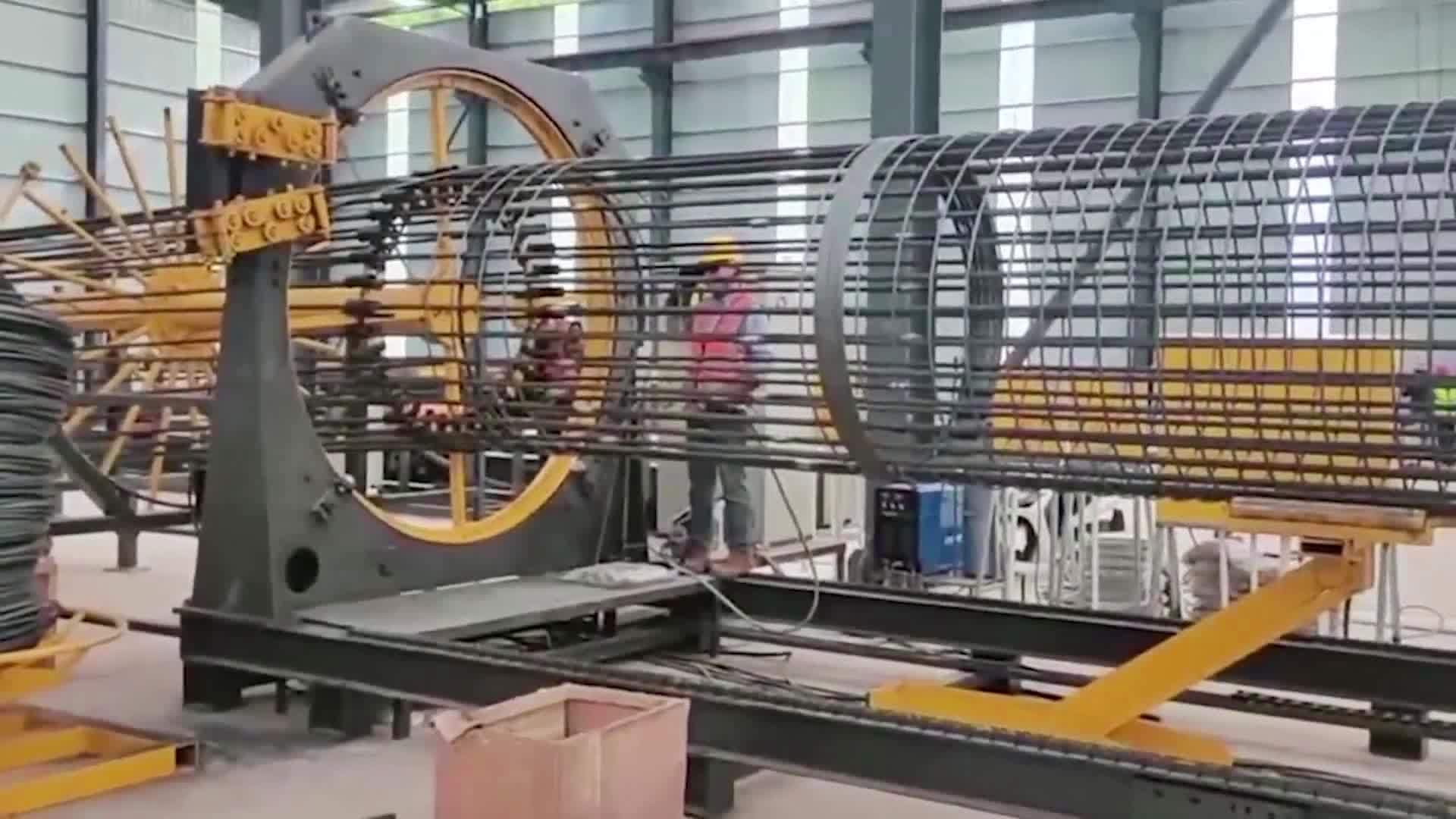 中国制造的钢筋笼滚焊机,全程数控操作,安全又高效!