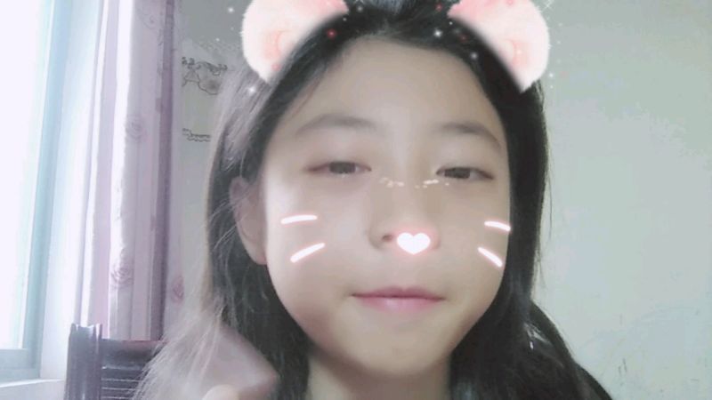 彤彤的vlog:我今天来分享樱花校园模拟器里的游泳池怎么做;