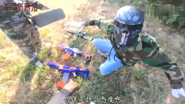 真人搞笑CS:布泰冷遇暴躁武器商,只卖武器给菜鸟,太奇怪了!