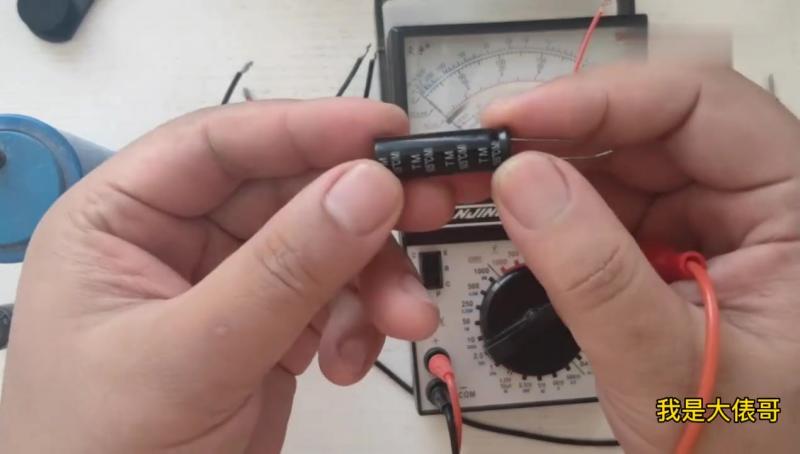 MF47指针万用表怎么测量电容?一测好坏二测容量,全网首发