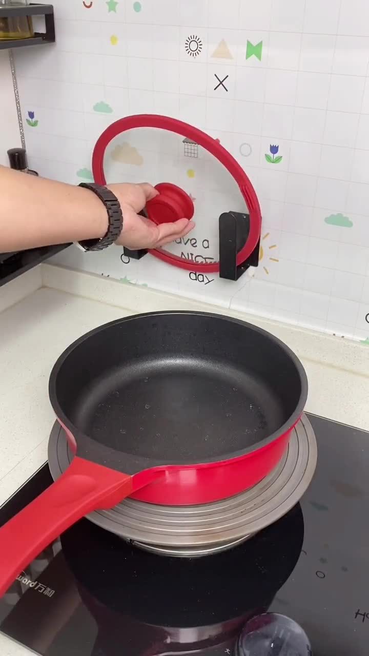 厨房的筷子刀具用它收纳得整整齐齐,挂墙收纳不占地方