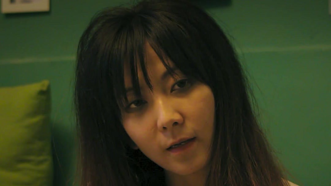 他是一只狗:阿慧为狗治病重新工作 拉齐变人戴墨镜当保镖