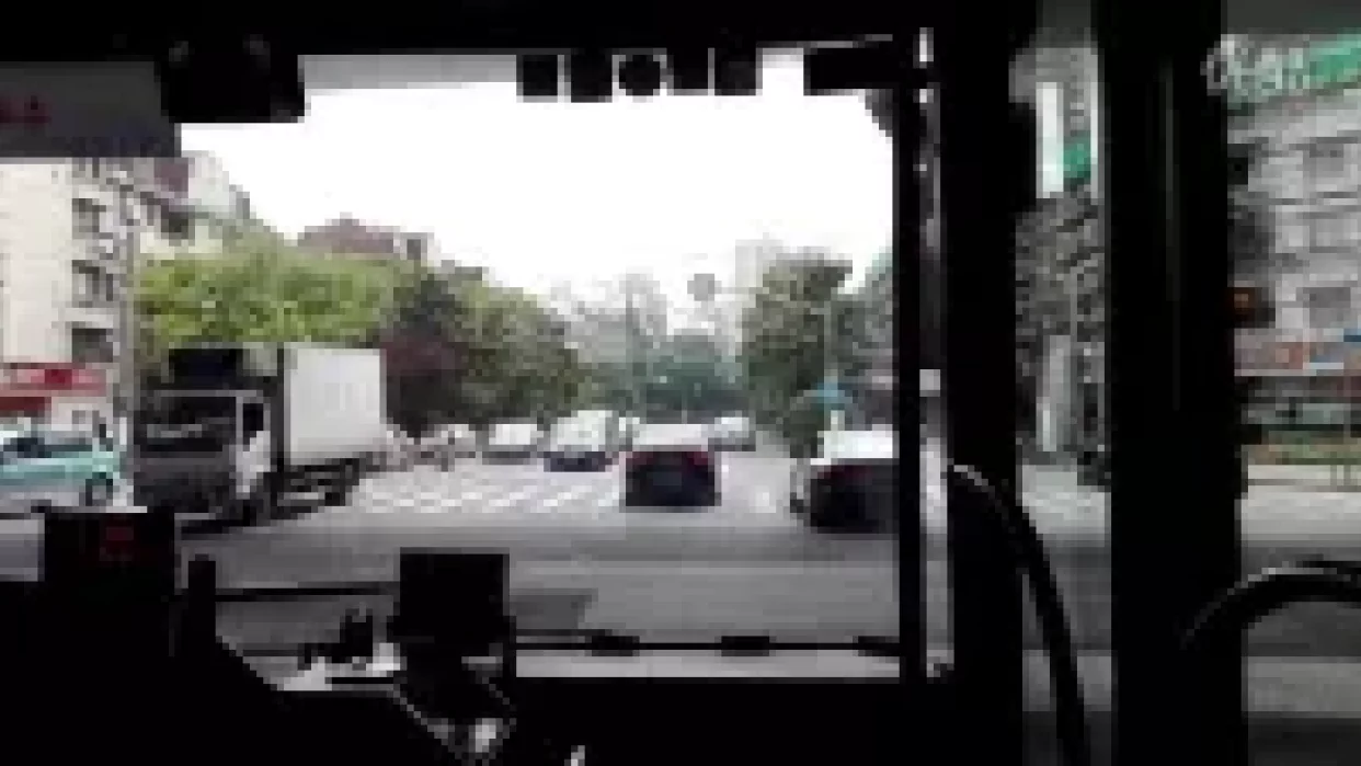 【巴士一公司】6路公交车(J2B-0160)(长白路图们路-武进路河南北路)...