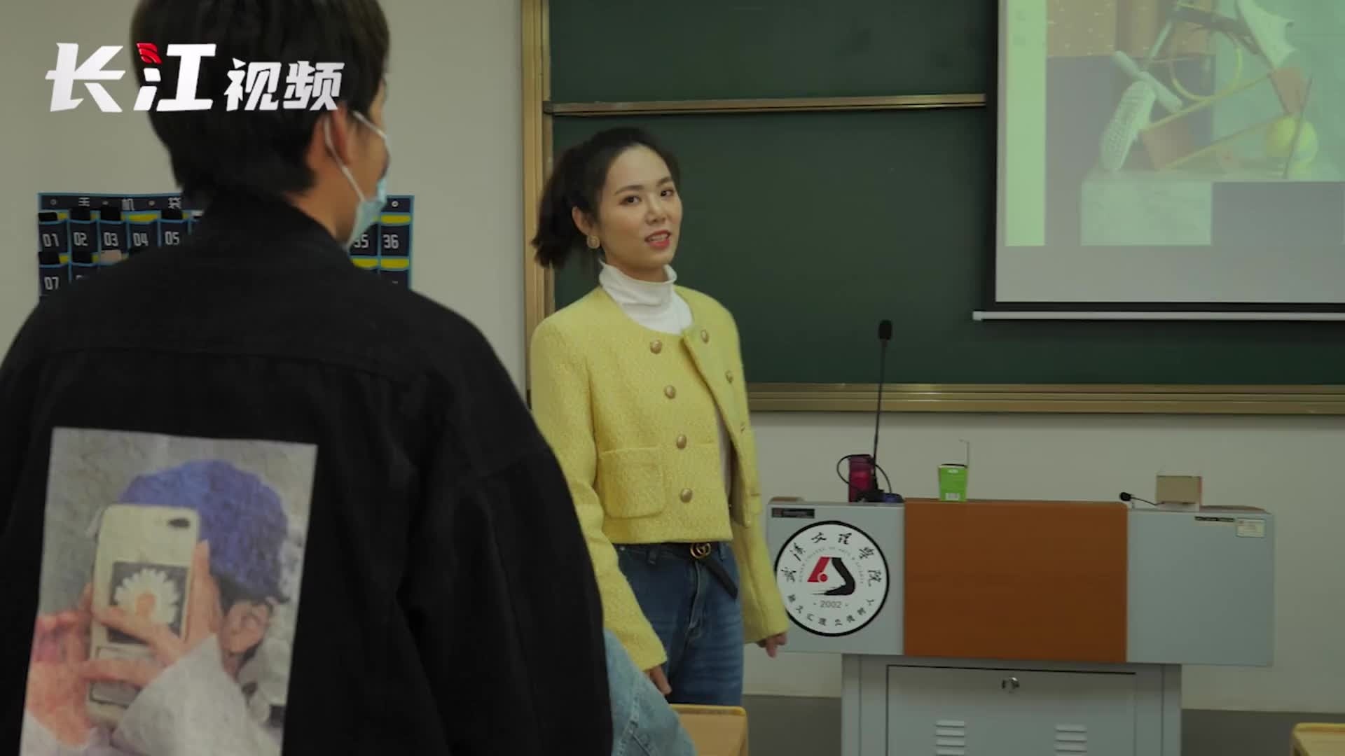 让枯燥的理论变得有趣,这位高校老师带学生"跳出课堂"学设计