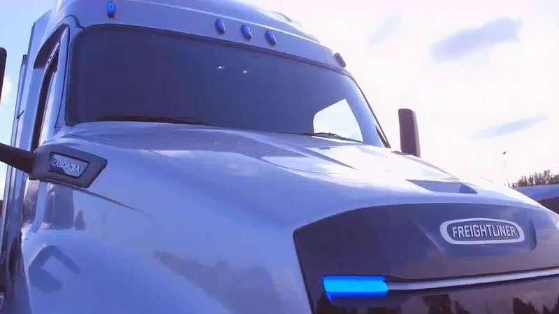 未来的电动卡车就长这样,极其奢华,科幻感十足,小伙伴们很羡慕