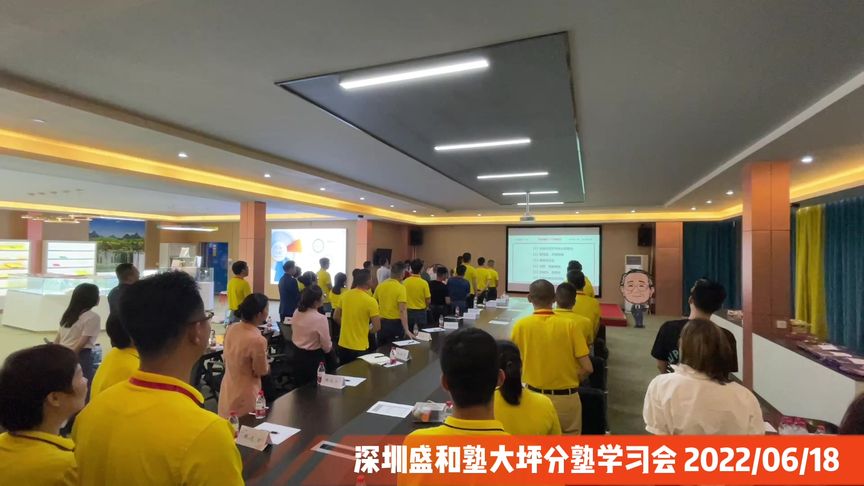 1、付出不亚于任何人的努力; 2、要谦虚,不要骄傲; 3