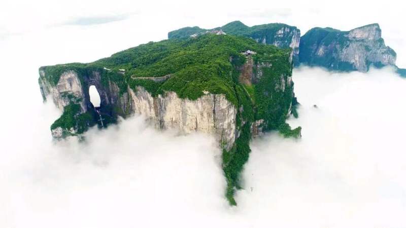 99道弯!张家界天门山盘山公路