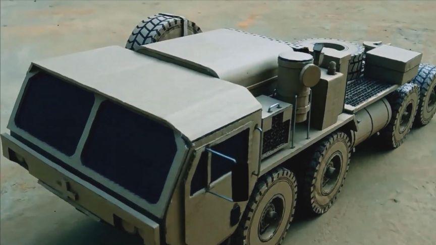 【RC遥控模型】牛人用硬纸盒做的遥控版M983“小号手”军用牵引车