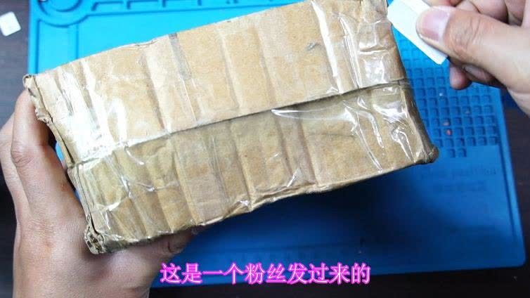 粉丝发来一个充不上电魅族手机,看鼎盛达人如何修复它