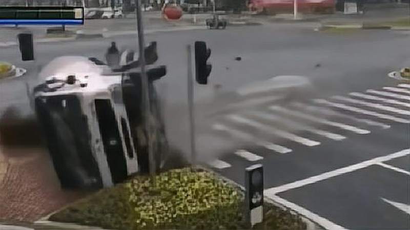 交通事故集合警示教育片