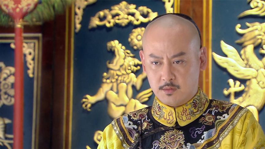 还珠格格:永琪抓下毒之人,太监拒不招供,怎料乾隆猜到幕后之人