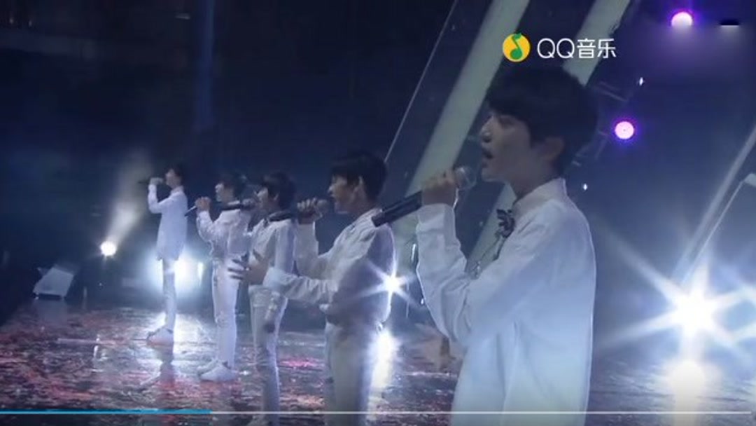 【TF家族】TFBOYS四周年演唱会纪录片练习生部分CUT