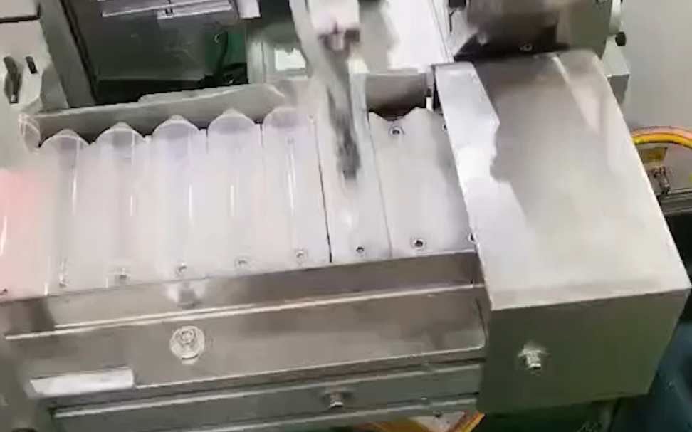 离心管自动丝印旋盖包装生产线