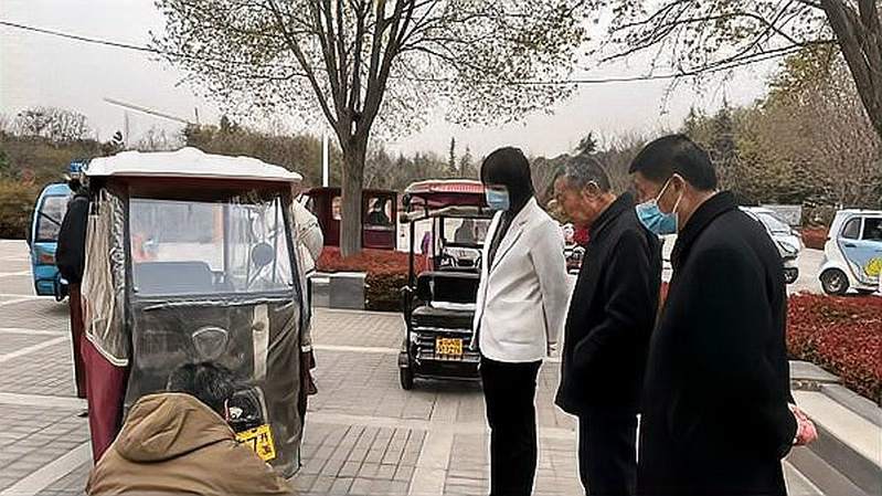 濮阳经济技术开发区残联:为残疾人电动车开展集中上牌服务