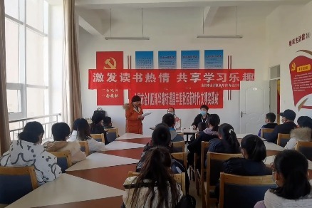 金川区昌丰里社区组织辖区青少年开展丰富多彩的社会实践活动