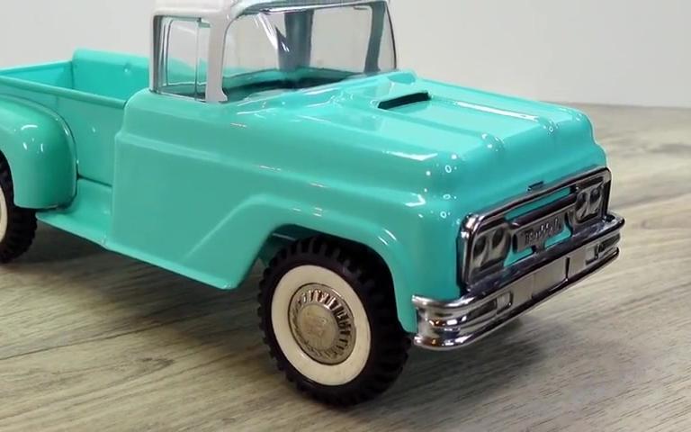 大神修复1960年制造的「皮卡车」模型,农场主的好帮手,超解压!