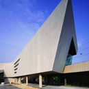 电影爱好的吊带裙 