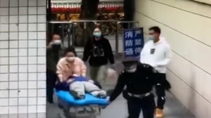 抗疫夫妻为救人,第二次错过婚礼