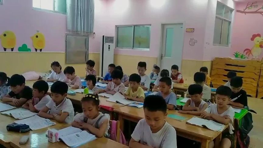 从早上七点到下午五点二十分时间段的陪伴