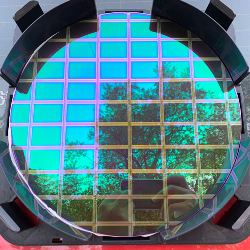 核暴狂魔黄仁勋 