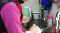 家务劳动--帮妈妈洗碗