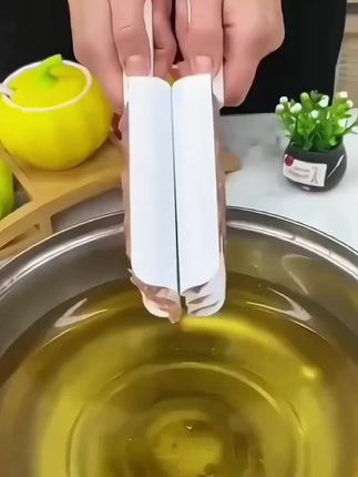 ...3连排设计效率很 高,一分钟炸200个丸子很轻松#丸子制作器 #丸子器...