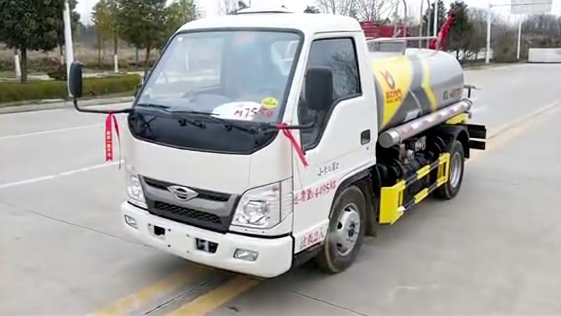 小型3方洒水车价格