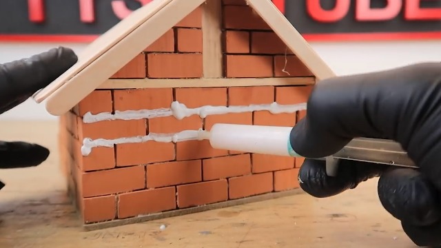 用迷你砖头和水泥造一个车库?手工大神的世界,成品太炫酷