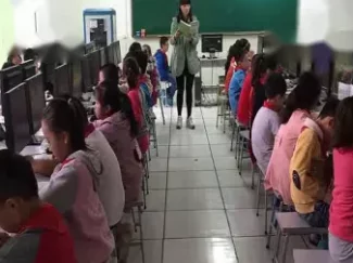 苏科版信息技术三年级下册第5课 认识键盘-刘老师公开优质课(配视频...