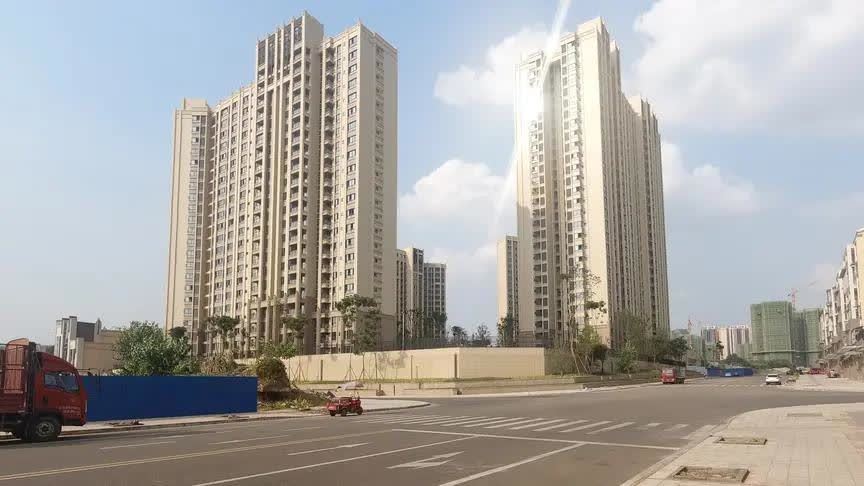 四川资阳新城区市井,这片很多高楼住宅房,不知道这里房价多少