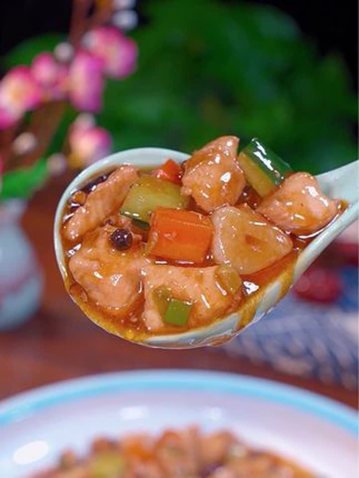 宫保鸡丁试试我这样的做法,做法简单好吃又下饭美食