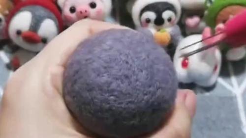 创意羊毛毡,做成了龙猫的样子,看起来好可爱的样子
