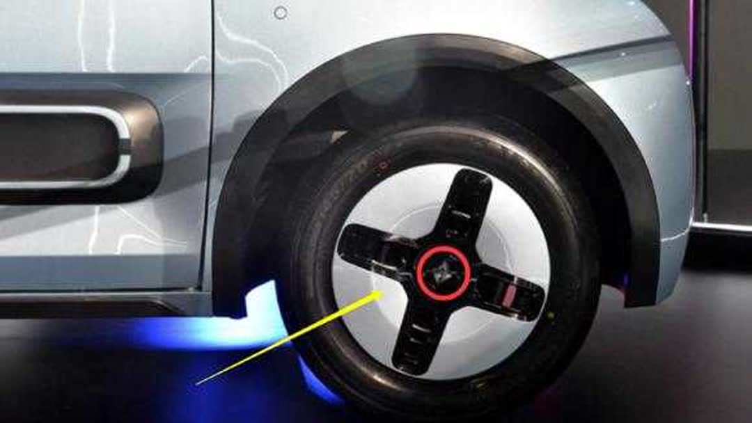 又一"代步车"火了,油耗比摩托车还低,遮风挡雨不堵车,仅1万