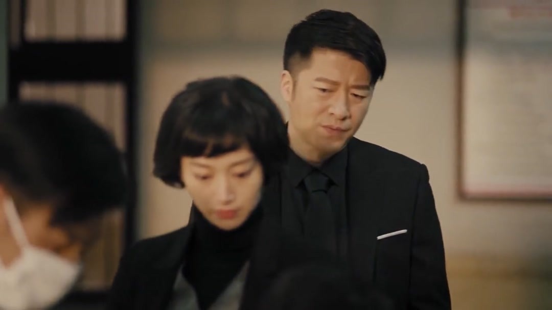 燃烧19:许军坚信坟里是她父亲,配合警方做DNA鉴定,结果会如何