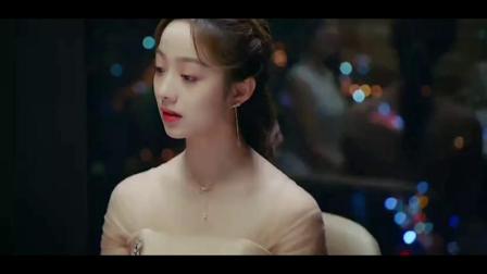 灰姑娘成功加入八卦的群聊,三个女人一台戏把心机女甩半条街!