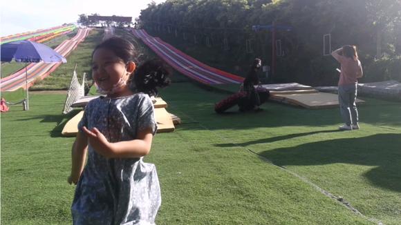 撒着撒着就欢儿了