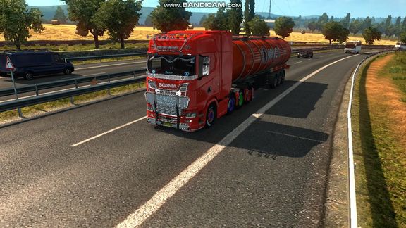 模拟卡车模拟2「公路之王」斯堪尼亚旅行日记全程高速行驶