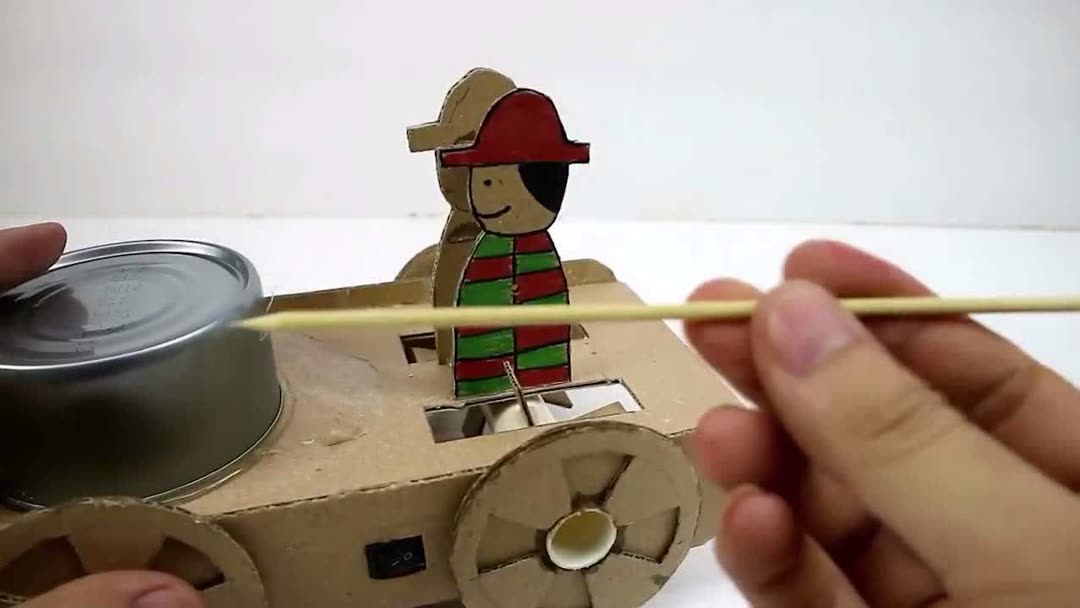 创意手工diy-硬纸板手工制作儿童电动玩具模型