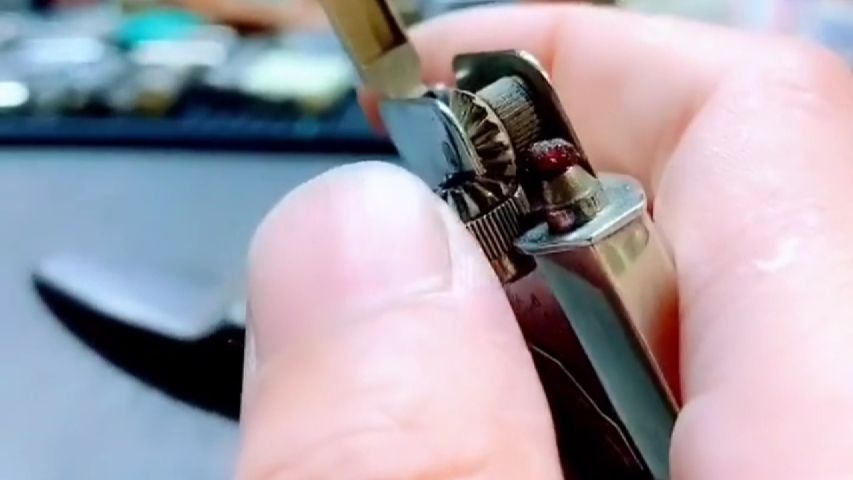 穆勒.小齿轮传动系统
