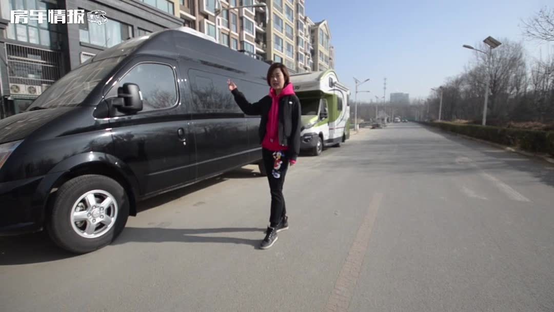 女司机也能轻松驾驶!小姐姐带您体验功能齐全的自动挡房车