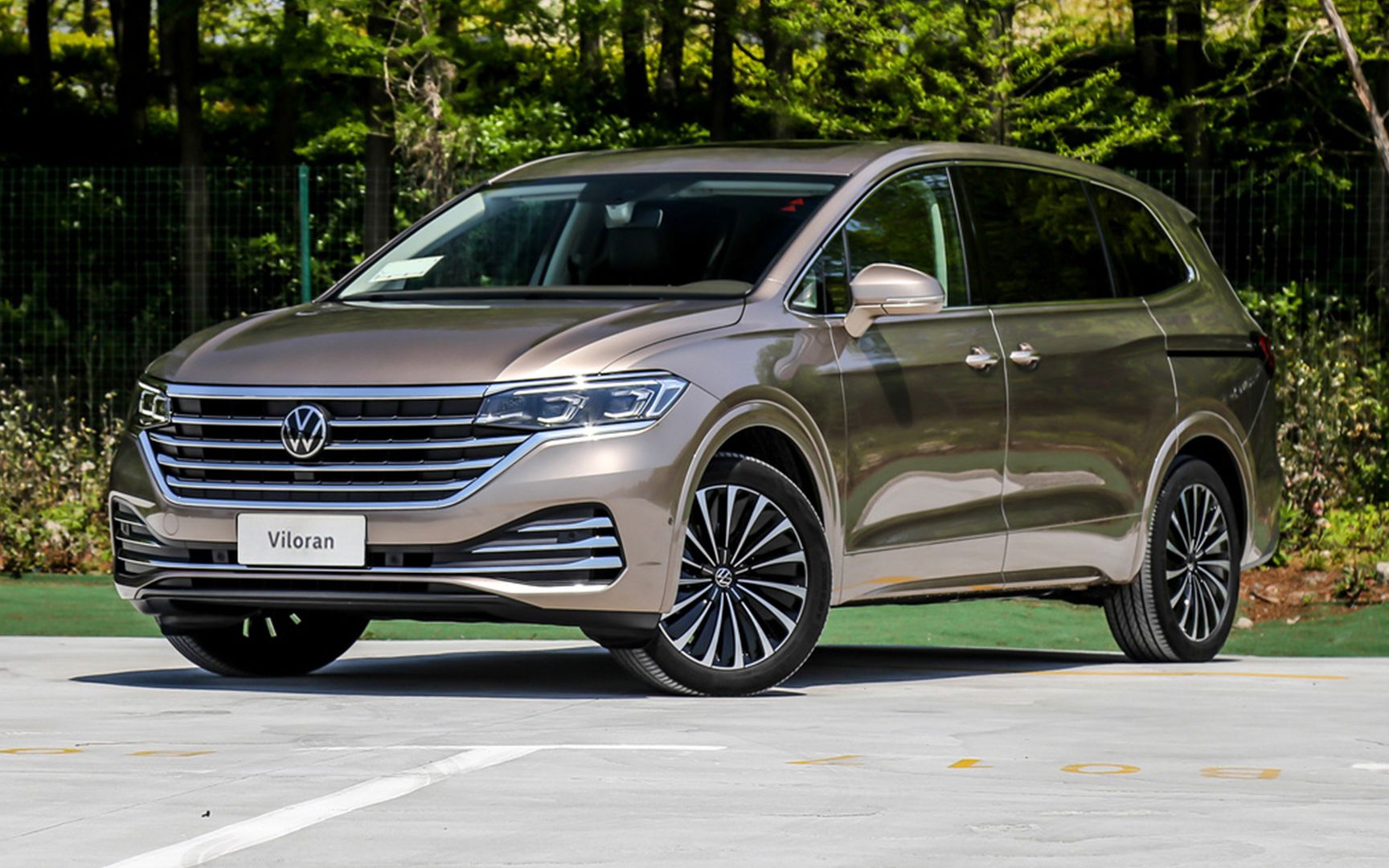 大众威然能否挑战别克GL8在商务MPV的一哥位置?网友:还差点